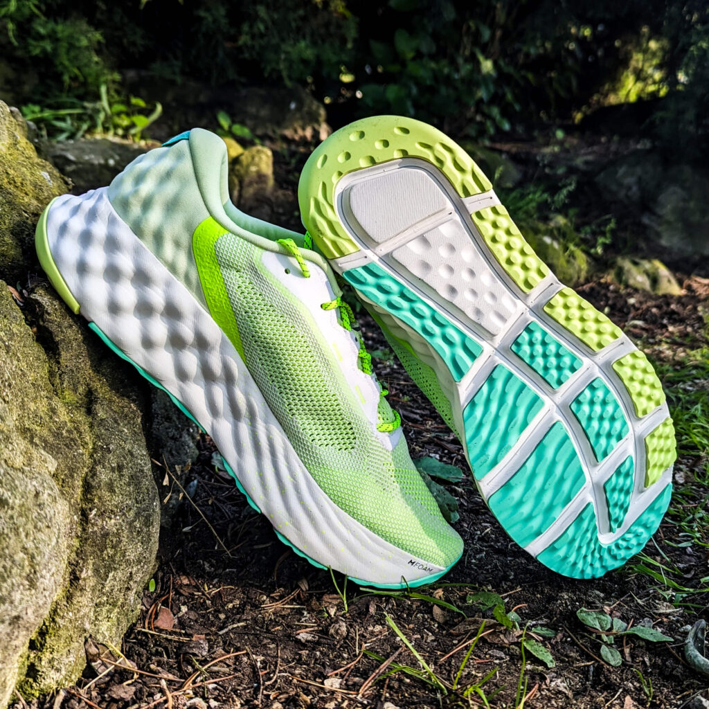 KIPRUN KS900.2 review - Is it a best Max-Cushioned shoes?
