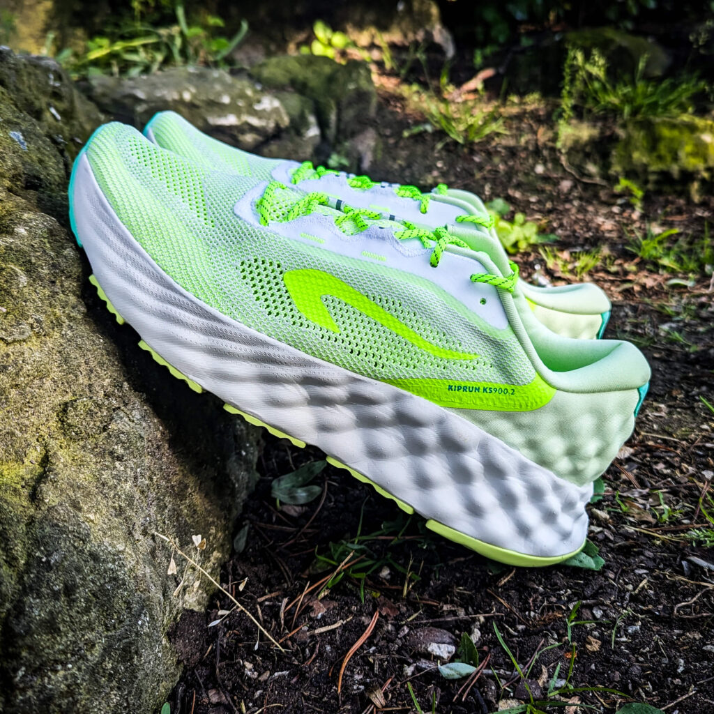 KIPRUN KS900.2 review - Is it a best Max-Cushioned shoes?