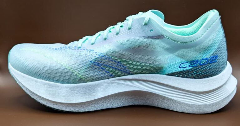 Anta C202 5 GT Review: Is It Really This Good? - Athletico